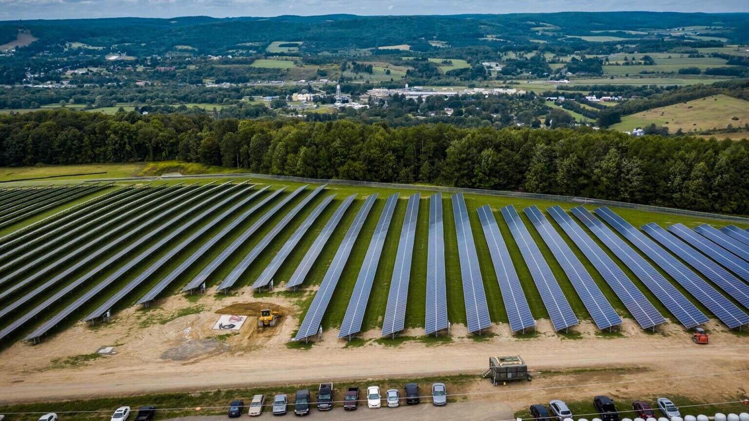 How Long Do Industrial Solar Panels Last? And Why Now’s the Time to ...